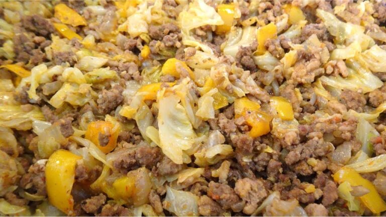 Delicioso Plato de Comida: Receta Irresistible de Repollo y Carne que ...